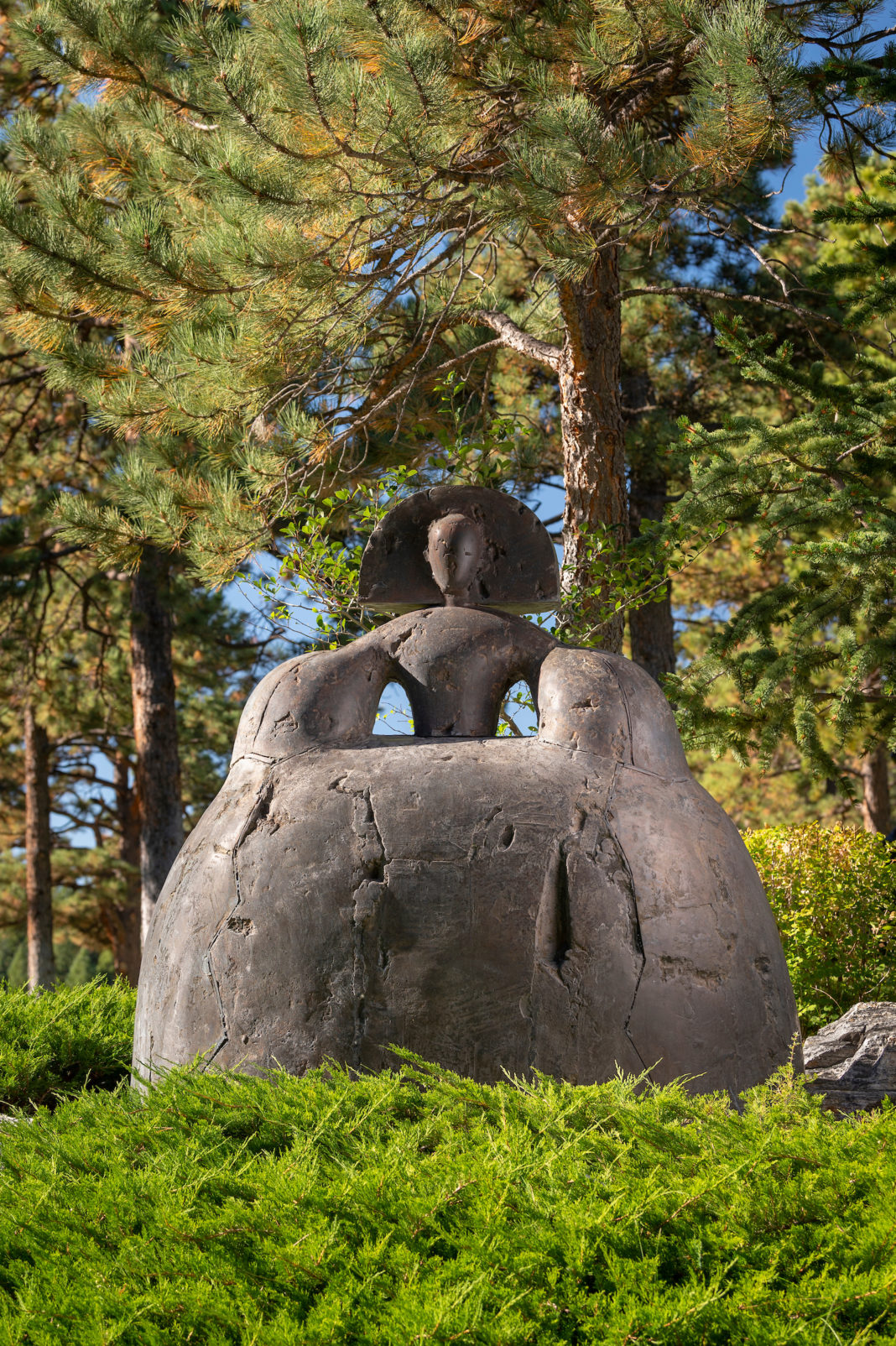 Human | Nature: Figures from the Craig Ponzio Sculpture Collection ...